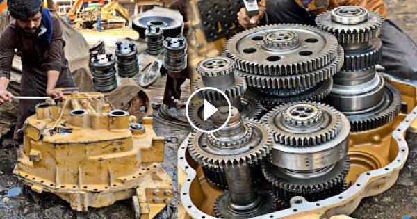 Caterpillar 140H Grader Transmission Rebuilding || Restoration CAT 140H ...